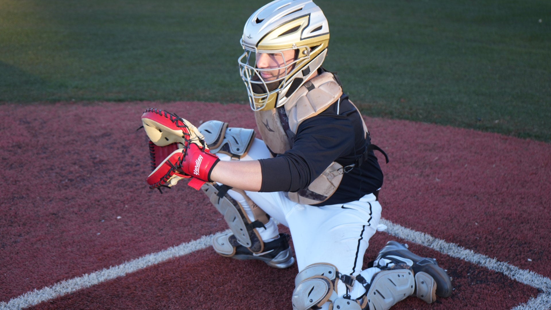 Catchers Wrist Guard – Yardley Sports